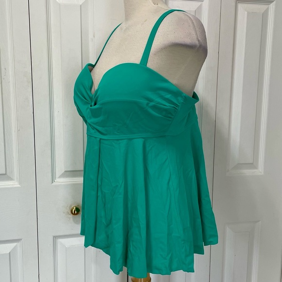 torrid | Swim | Torrid Green Tankini Top Size 3f | Poshmark
